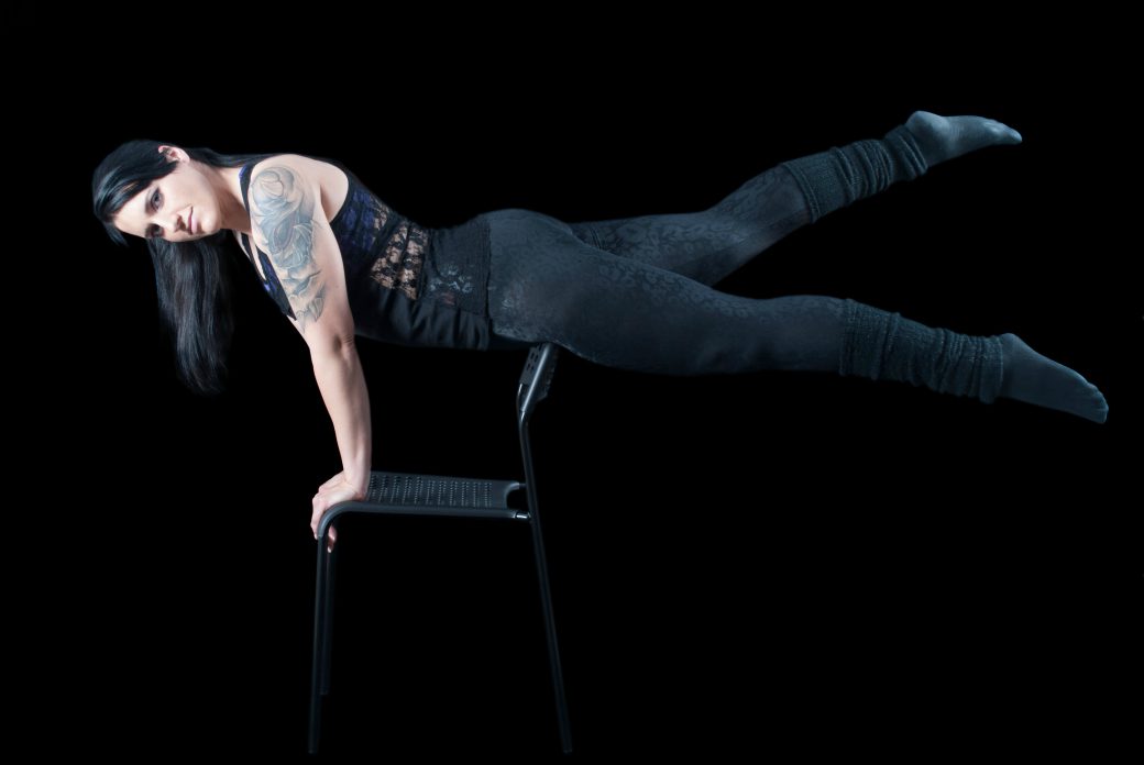 CHAIR DANCE – Run Live Dance